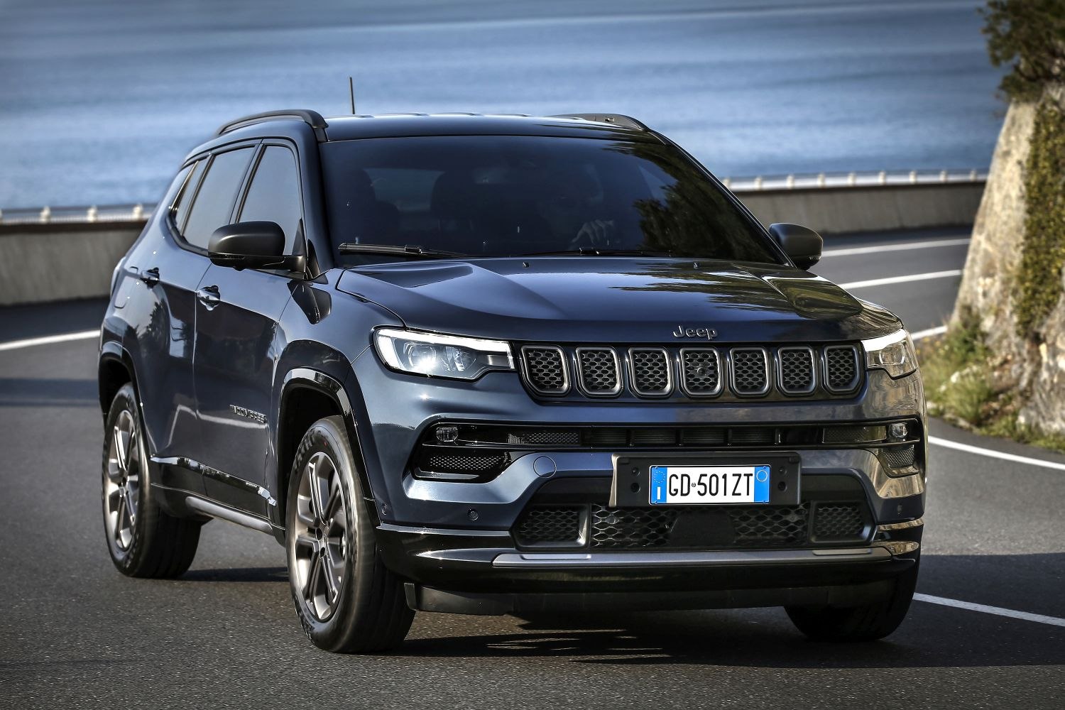 Jeep Compass II (facelift 2021) 1.3 GSE T4 (240 Hp) Plug-in Hybrid 4xe ...
